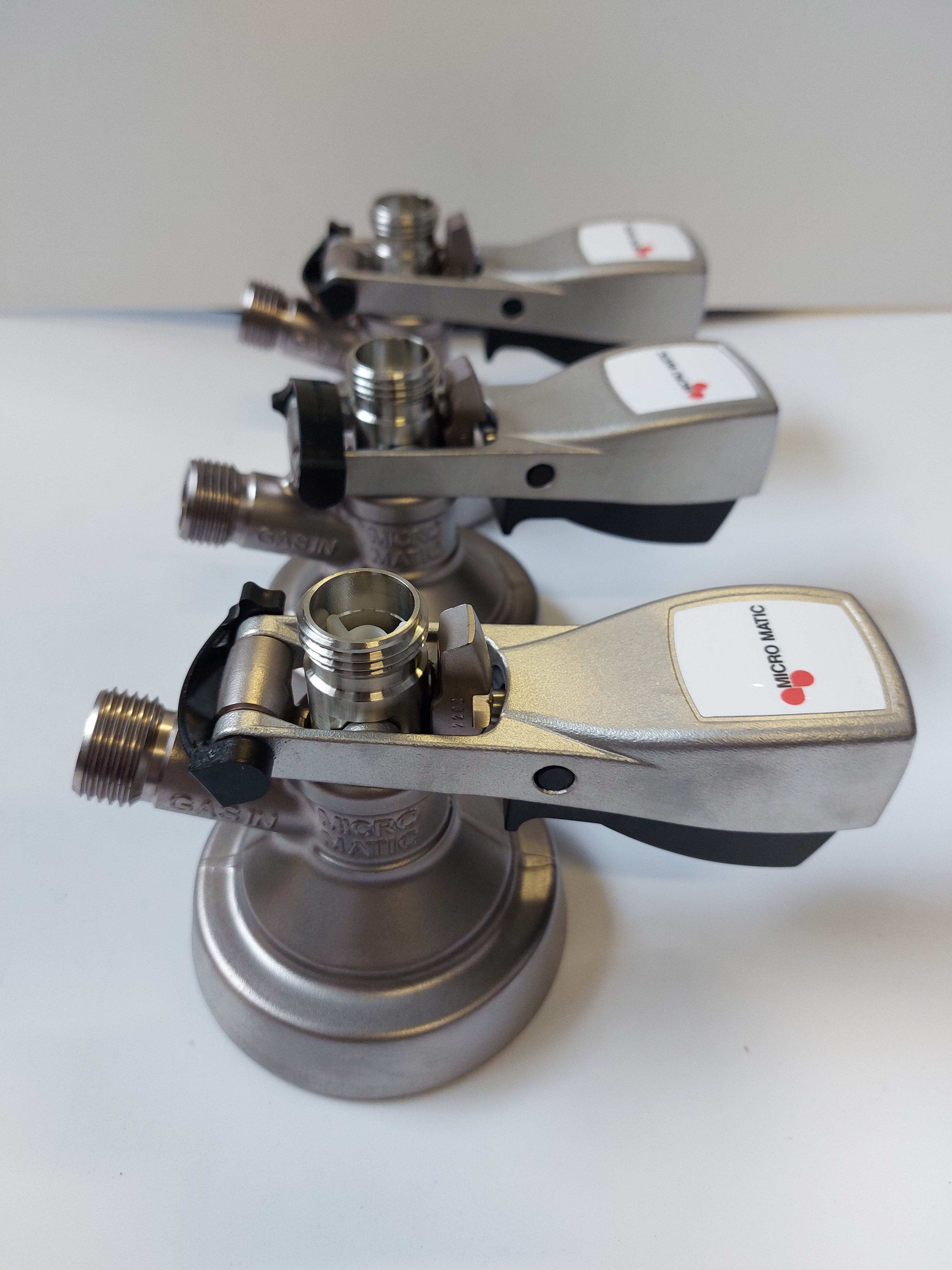 Keg Couplers – PUB SUPPLIES