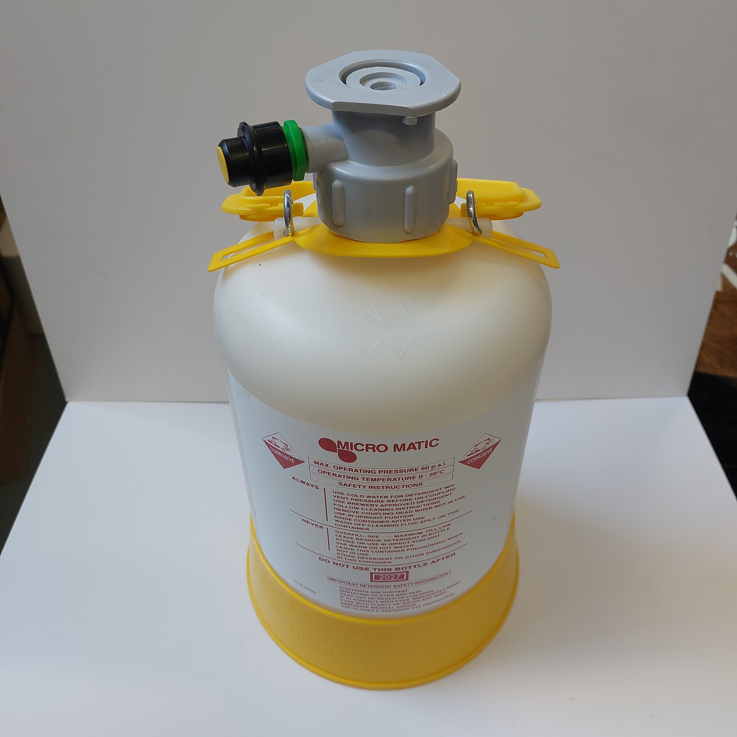 5 litre Beer line cleaning bottle with s type (sankey) cap & tube – PUB ...