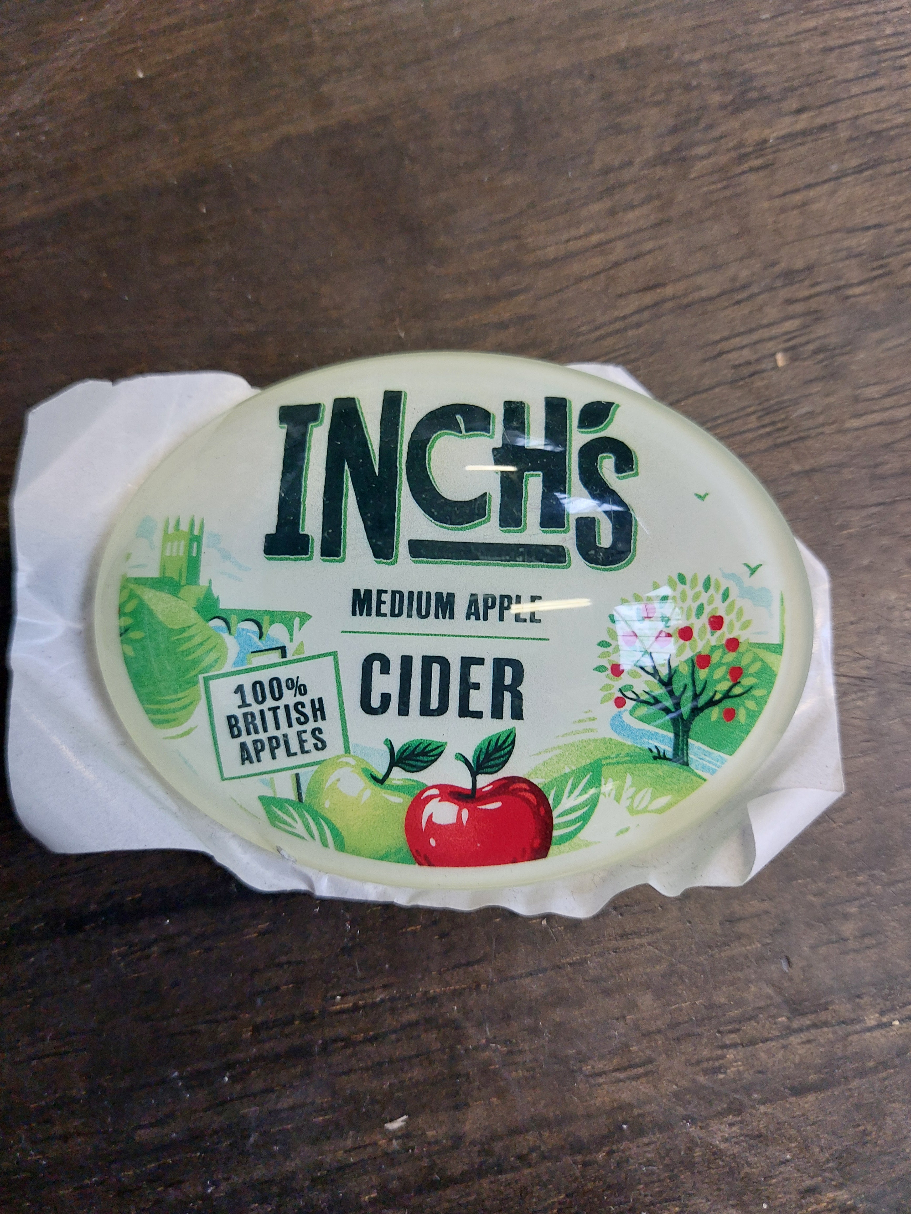 Inch's cider oval badge – PUB SUPPLIES
